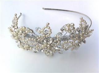 Side Set Tiaras